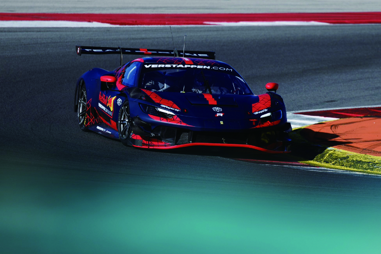 Max Verstappen在Portimão測試GT3賽車 - LightsOut