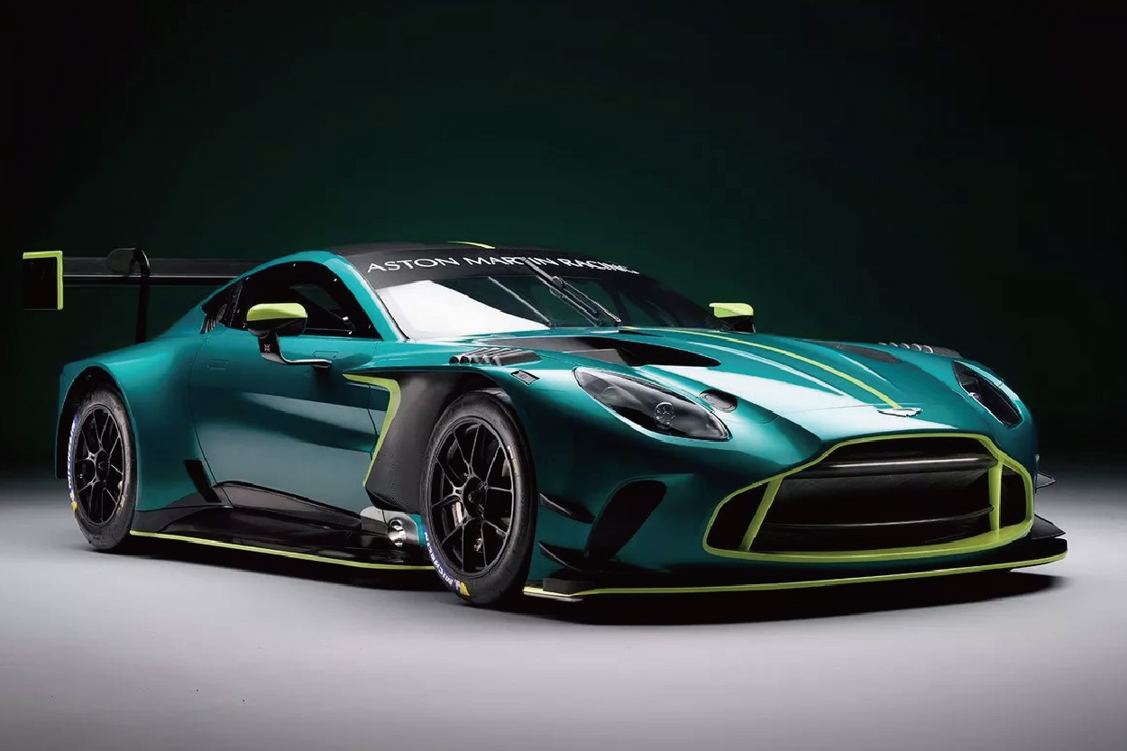先比賽後發佈！Aston Martin發表Vantage GT3 EVO - LightsOut