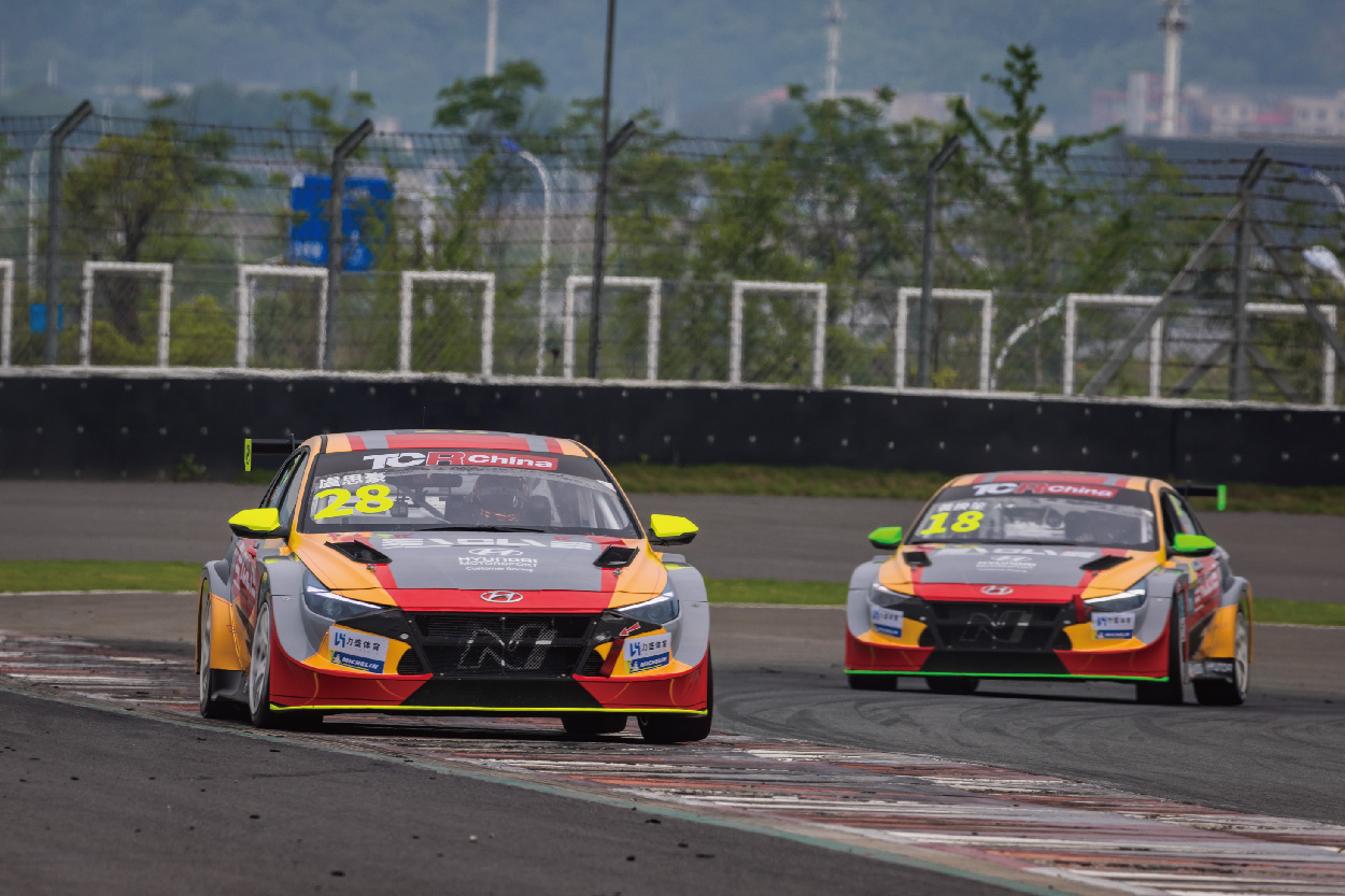 盧思豪帶領Evolve Racing進軍CTCC中國汽車場地職業聯賽 - LightsOut