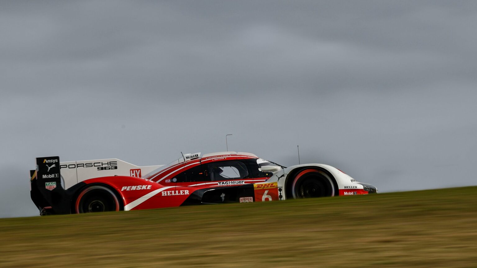 豐田以壓倒性姿態勝出WEC聖保羅6小時賽 - LightsOut