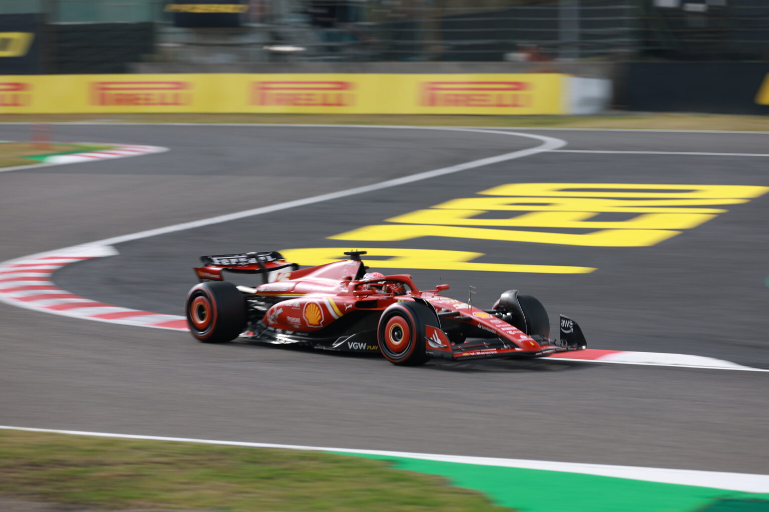 Ferrari 2025年新車677計劃或受Hamilton加入影響 - LightsOut