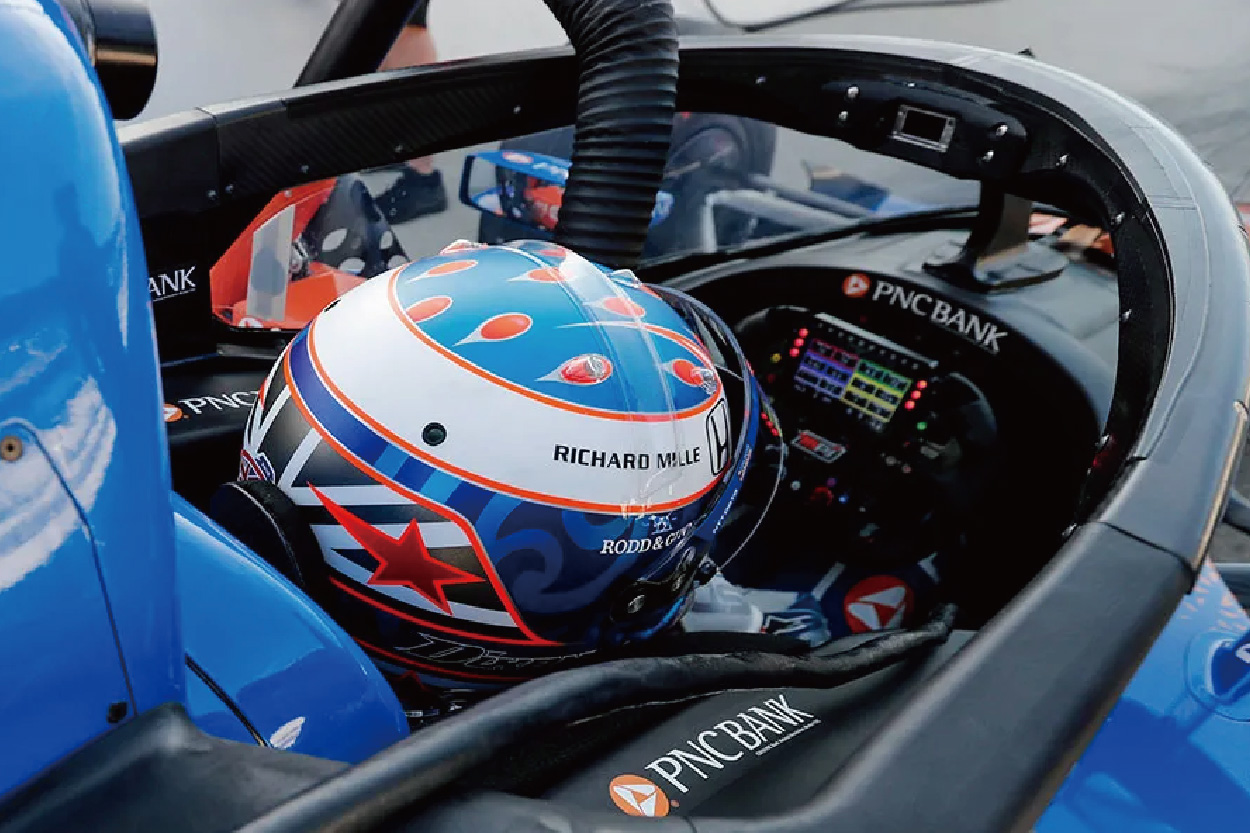 IndyCar將在2025年轉用新方向盤 - LightsOut